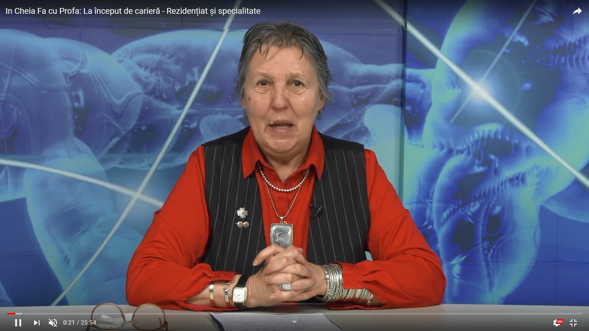 In Cheia Fa cu Profa: La început de carieră – Rezidențiat și specialitate